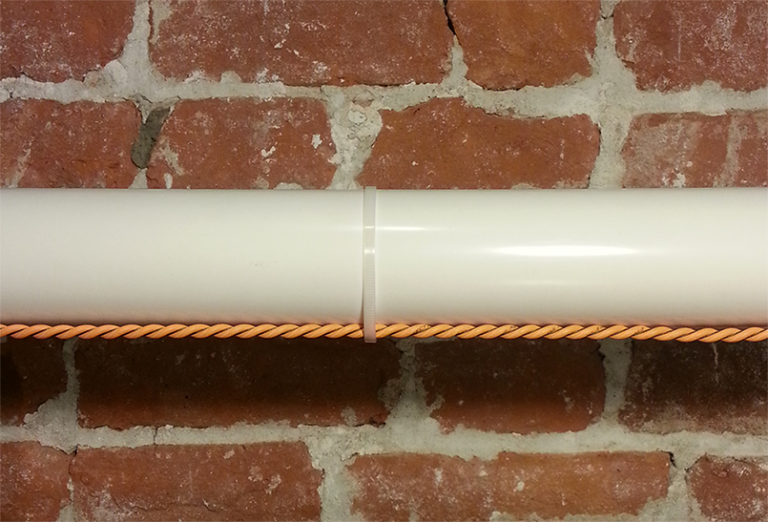 Flood_Cable_Horizontal_Pipe - AVTECH